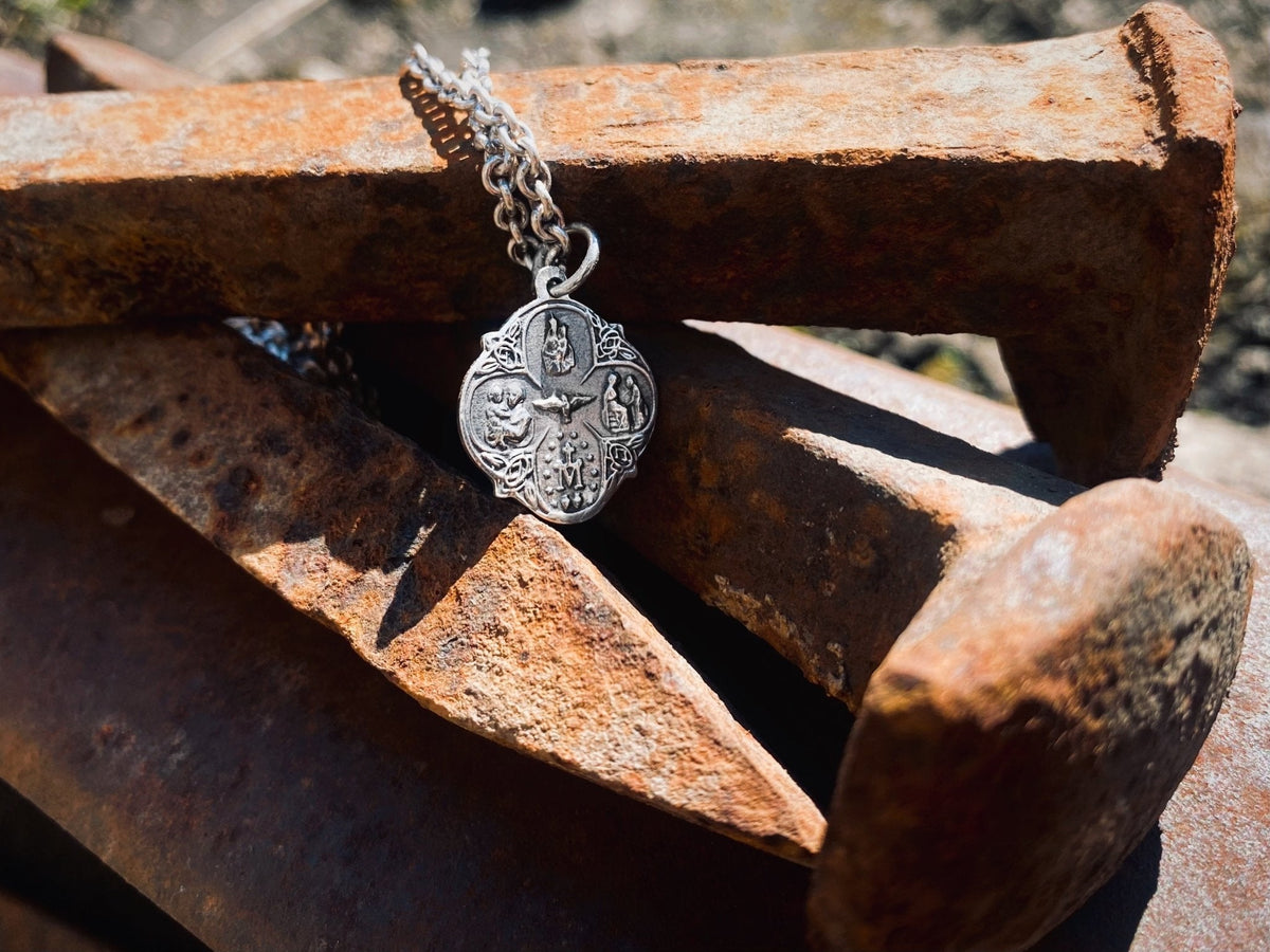 5 Way Devotional | Saint Liberty USA